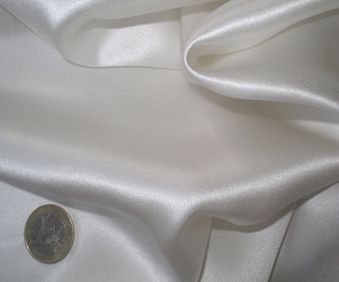 silknature Seidenstoff weiss creme champagner